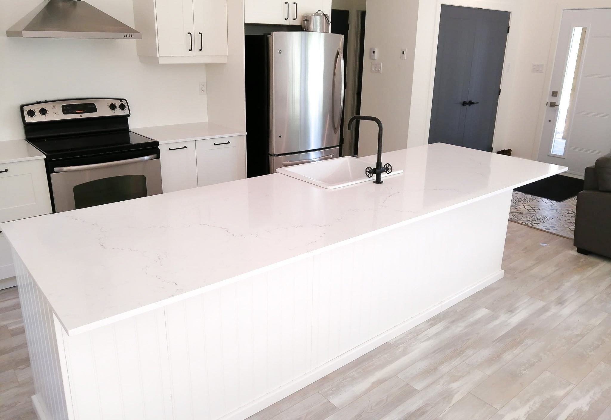 Réalisations – Granit Signature, Comptoir de Granit, Comptoir de Quartz, Comptoir de cuisine ...